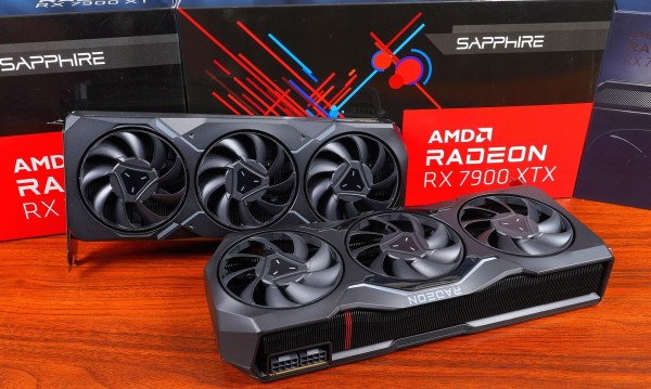 AMD Radeon RX 7800 XT」をレビュー。RTX 4070と徹底比較 AMD Radeon RX 7800 XT」をレビュー。RTX 4070と徹底比較